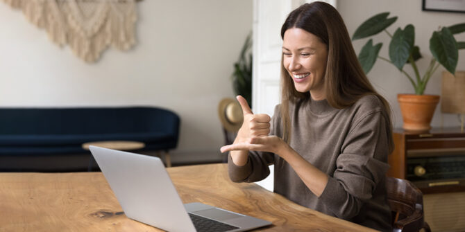 How to Become a Sign Language Interpreter: Step-by-Step Guide